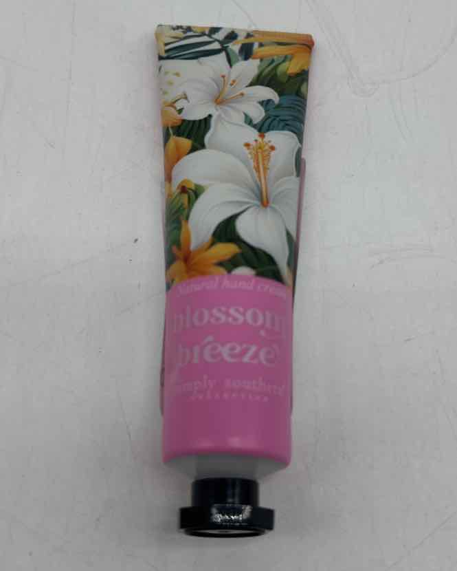 Simply Southern Blossom Breeze Hand Cream Beauty Accessory – True ...